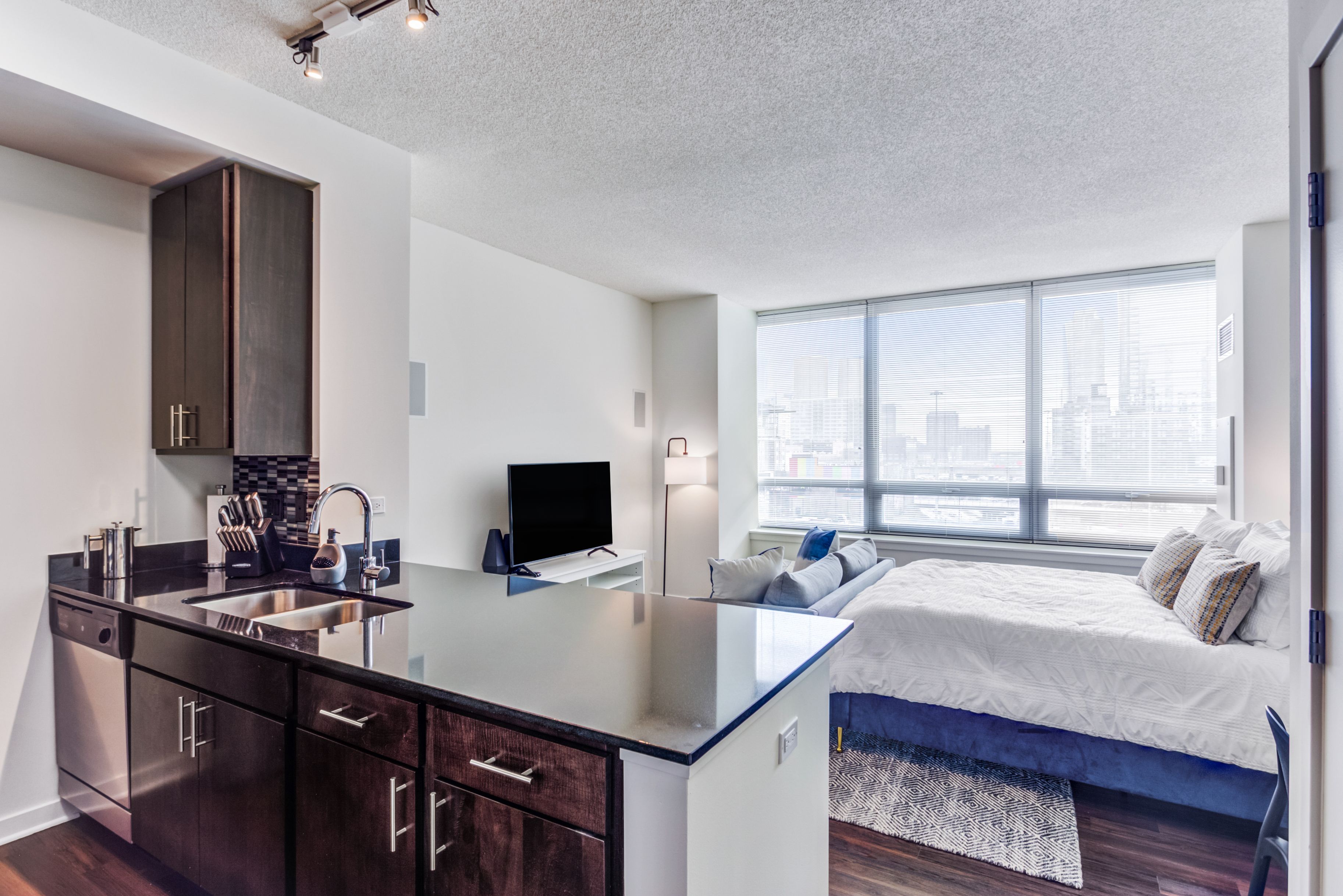 Studio Apartments Chicago | K2 Apartments | Gallery | Photos